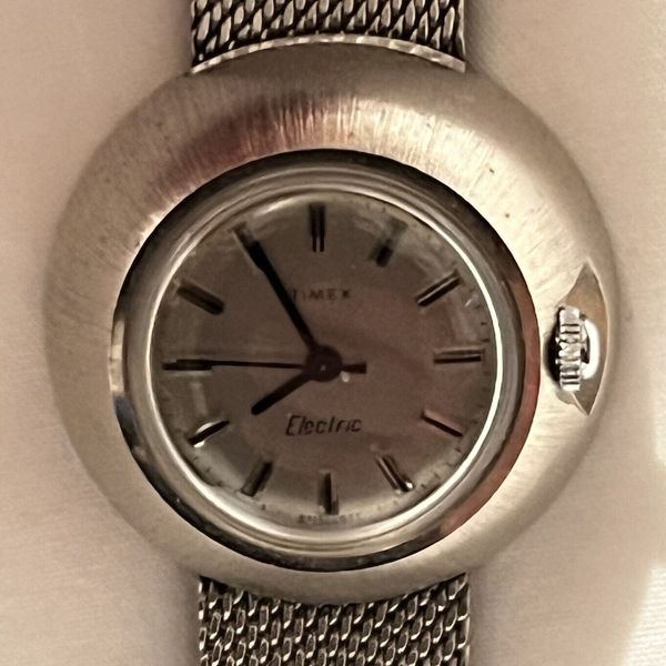 Vintage Timex Electric Retro 1970's Silver Tone Women's Dome Watch ...