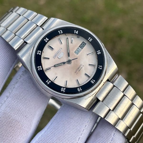 Vintage Seiko 5 Automatic Railway Time 17 Jewels Japan Made Men Watch 7009-3161 | WatchCharts ...