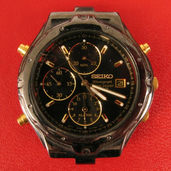 SEIKO CHRONOGRAPH 7T32-6M69 A4 WRISTWATCH WATER RESISTANT 100M GOLD RIM ...