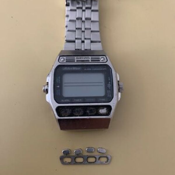 Seiko Silverwave D229-5000 Vintage Digital Wrist Watch | WatchCharts