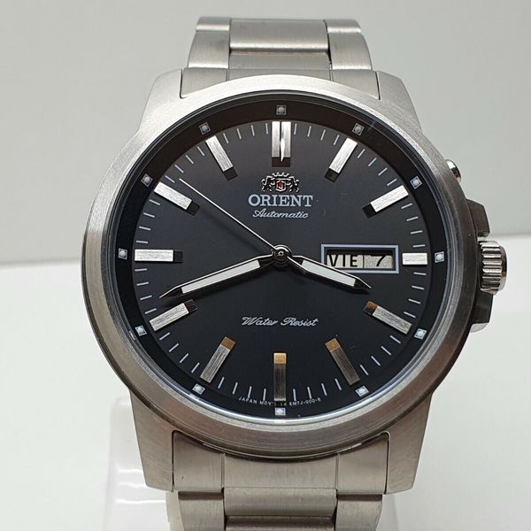 ORIENT AUTOMATIC MOVEMENT DAY / DATE 50 M.W.R. Ref. EM7J-CO-A FONDO ...