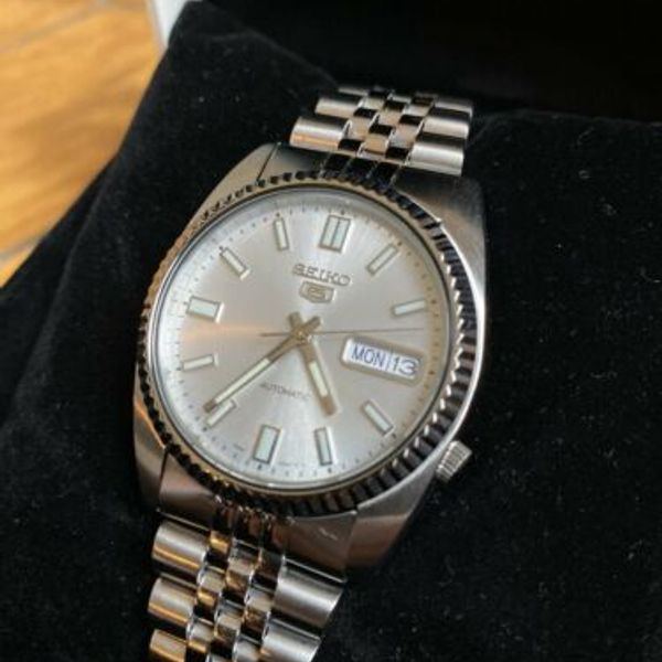 NEW SEIKO 5 WATCH GREY DIAL SNXJ89 K1 SNXJ89K JUBILEE DATEJUST DAY DATE ...