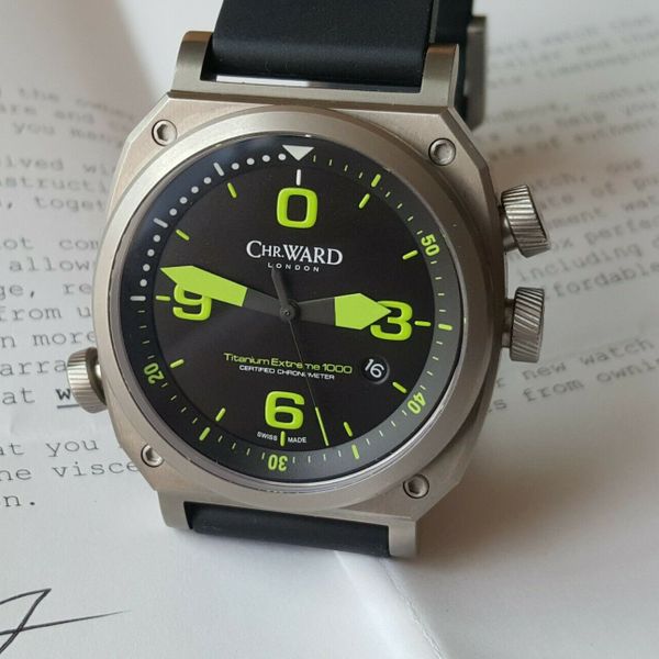 Christopher Ward C11 Titanium Extreme 1000 Diver's Automatic ...