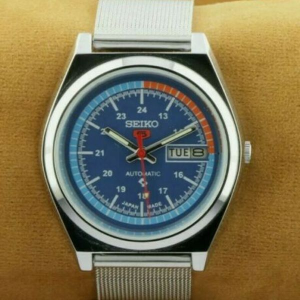 SEIKO 5 DAY DATE AUTOMATIC BLUE COLOR DIAL NUMERIC FIGURE JAPAN MADE 17 ...