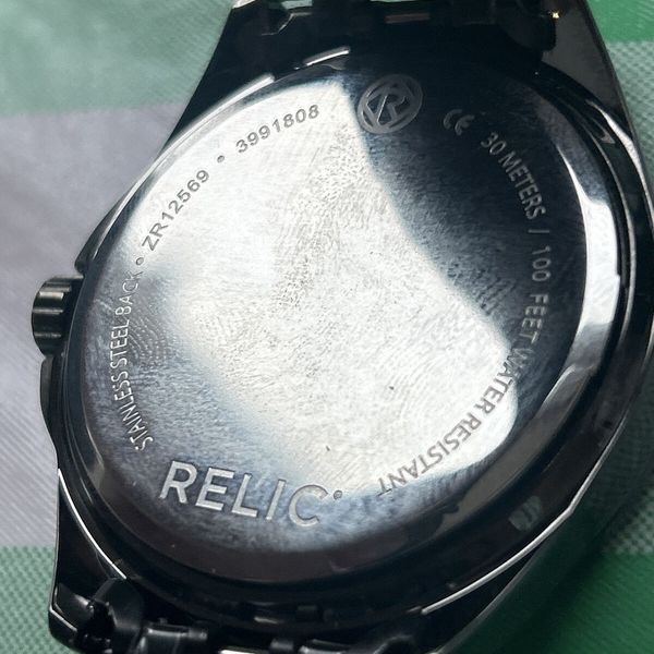 Relic By Fossil All Black Diver Mens Quartz Watch | WatchCharts Marketplace