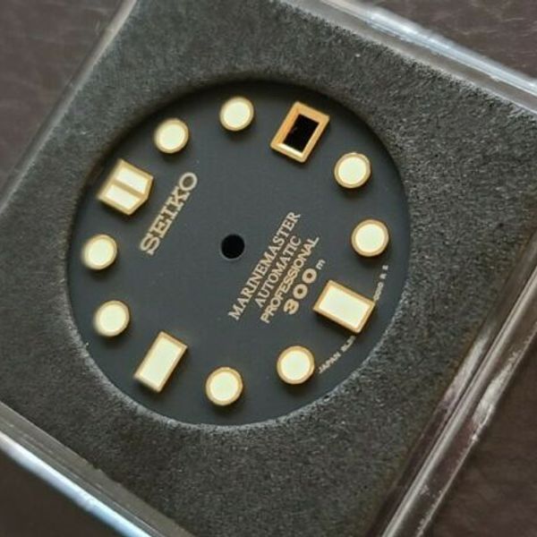 Seiko mm300 Black / Gold aftermarket Dial for 3 & 4 o'clock Case Mod ...