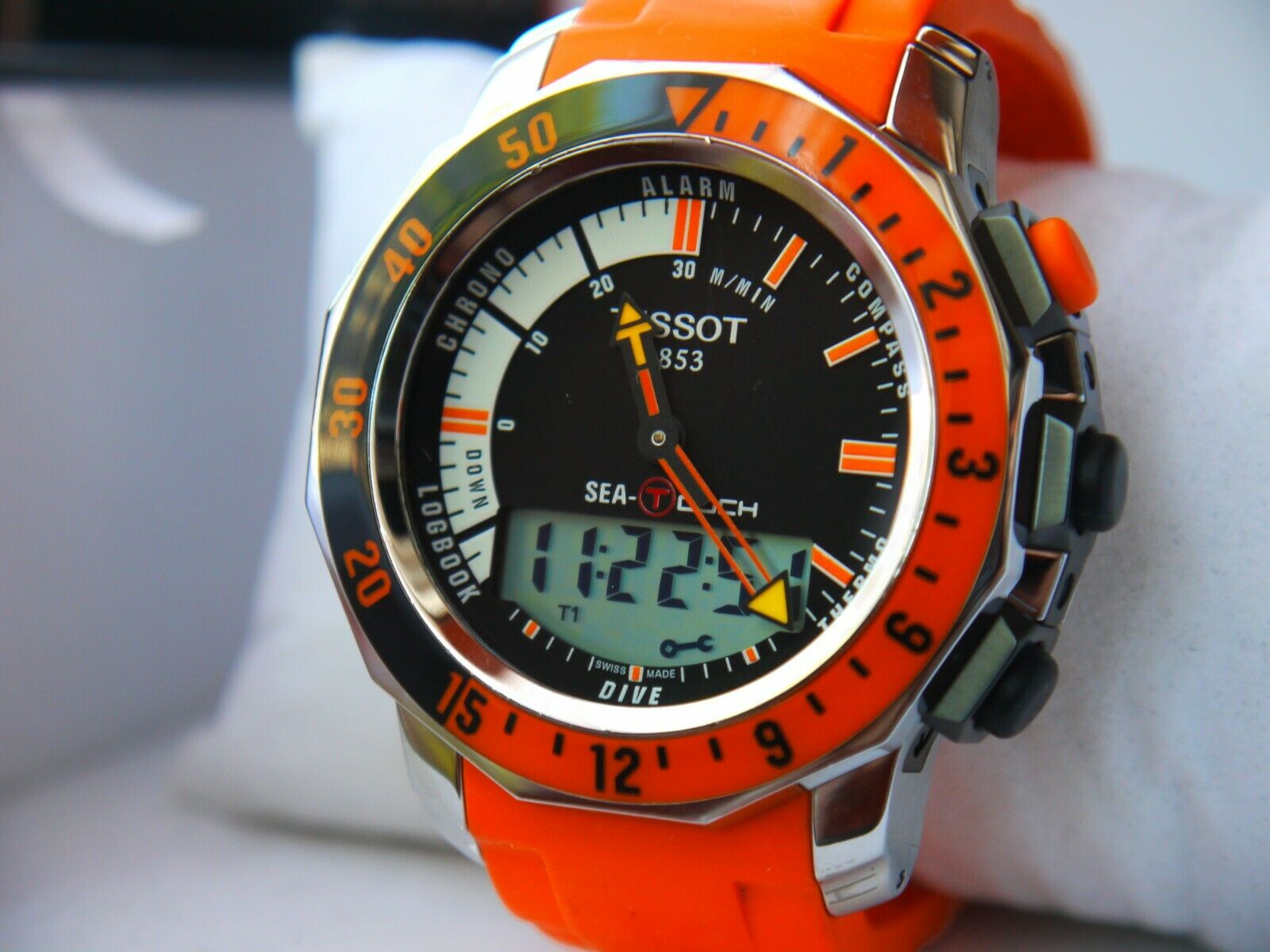 Tissot Sea-Touch Meters Orange T026.420.17.281.02 Price as of September 2025 | WatchCharts