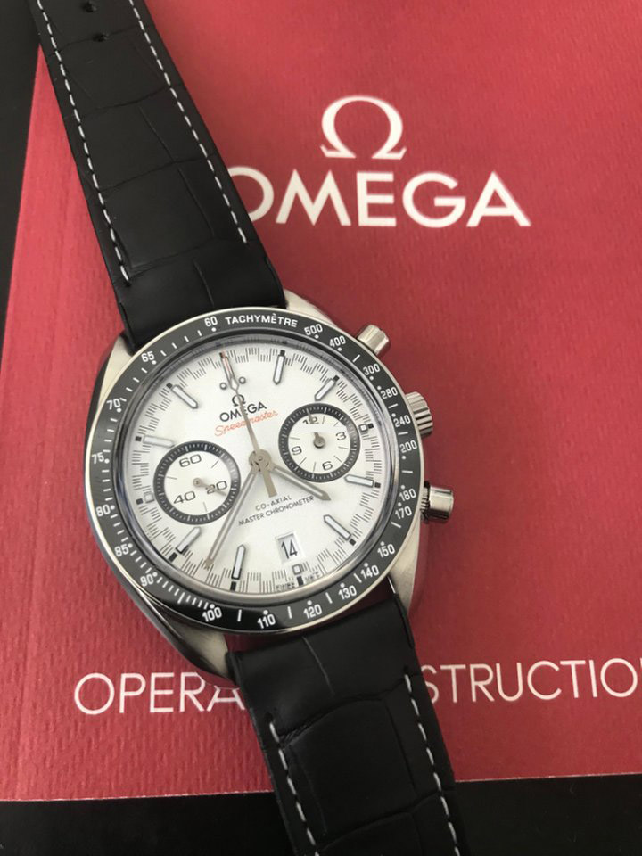 FS: 2019 Omega Speedmaster Racing White Dial Chronograph 329.33.44.51 ...