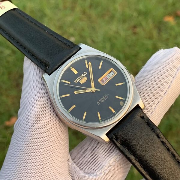 Vintage Seiko 5 Automatic Made in 17 jewels Japan Menâ s Watch 7009-786A | WatchCharts Marketplace