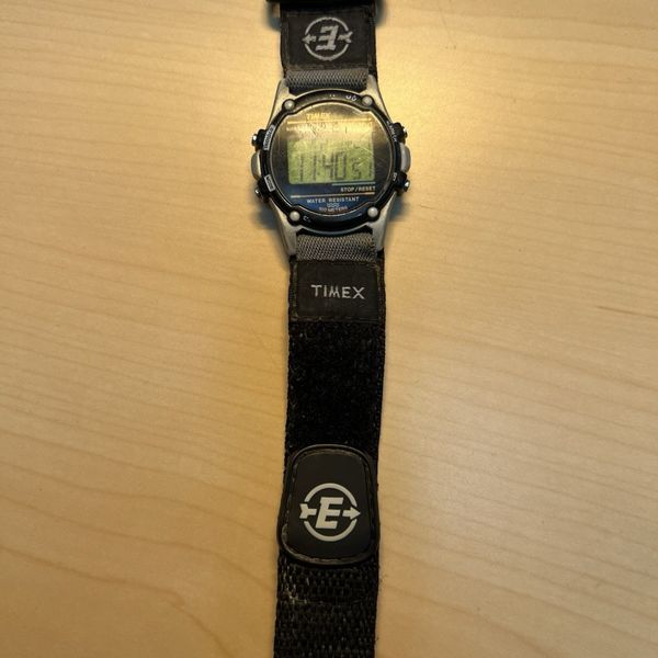 Timex Atlantis 100 Men's Digital Watch Vintage Running Expedition Strap ...