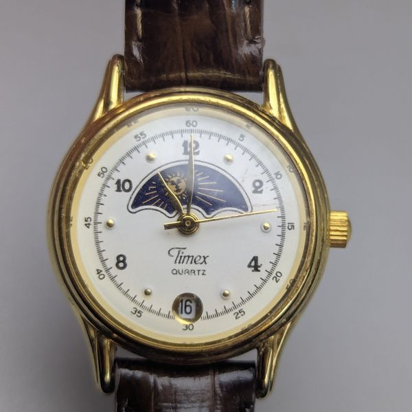 Beautiful Timex Moon Phase Women's 24mm Gold Tone Quartz Watch Date ...