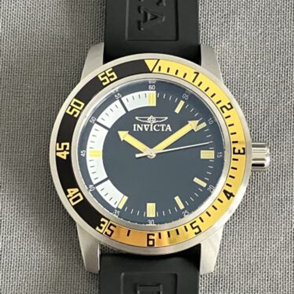 INVICTA Specialty Collection, All Stainless Steel Divers Style Quartz ...