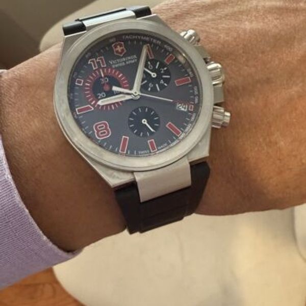 Victorinox Swiss Army Convoy Chronograph Men’s 42mm Watch 241318. Two ...