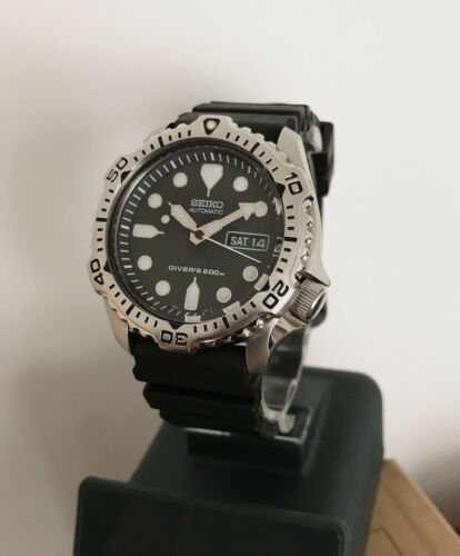 Rare Seiko SKX171 Automatic Divers Watch SKX Z-22 | WatchCharts