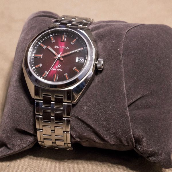 Bulova Jet Start Red Dial HPQ Precisionist | WatchCharts Marketplace