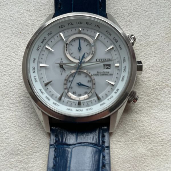 Citizen eco drive radio controlled men's watch AT8260-18A in in mint ...