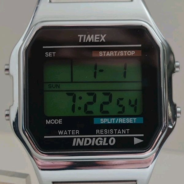 Vintage Timex T78587 Men's Digital Silvertone Expansion Band Watch ...