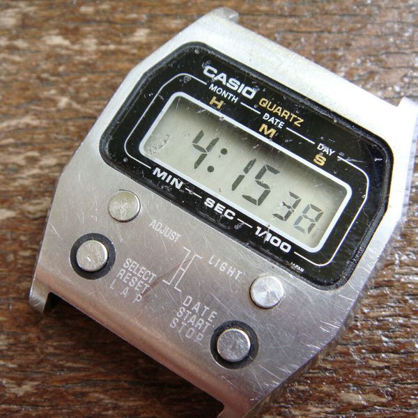 Vintage 1978 Digital Watch CASIO 52QS-14 module 52, the metal version ...