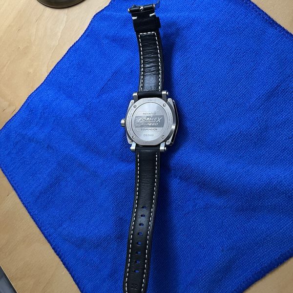 Formex DS2100 4-Speed GMT 200 MTRS Quartz Watch | WatchCharts Marketplace