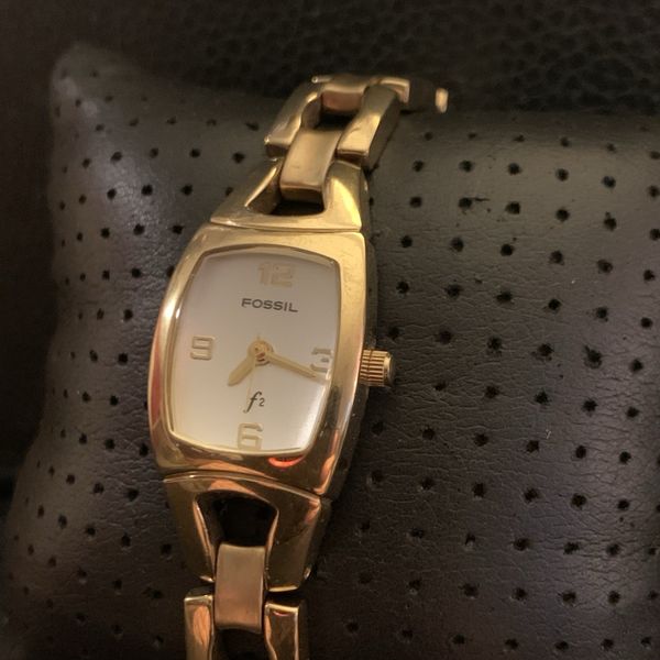 Womenâ s Fossil F2 Gold Stainless Dress Watch ES-1012 Great Condition ...
