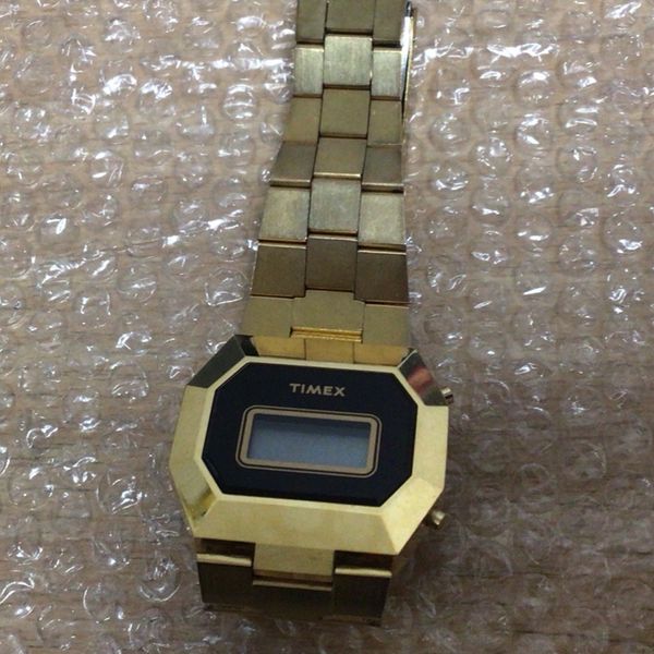 Vintage Timex 1970â s K-cells Menâ s LCD Digital Quartz Watch (NEW ...