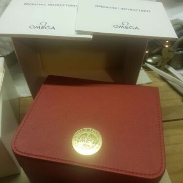 VINTAGE WRISTWATCH WATCH BOX GENTS OMEGA WORLD SERVICE ORGANIZATION ...