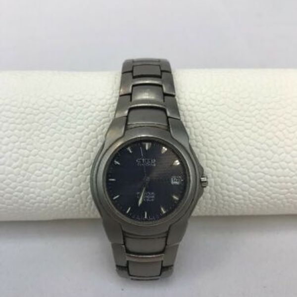 Citizen Men's Titanium Eco-Drive E710-H24113 Analog Wrist Watch ...