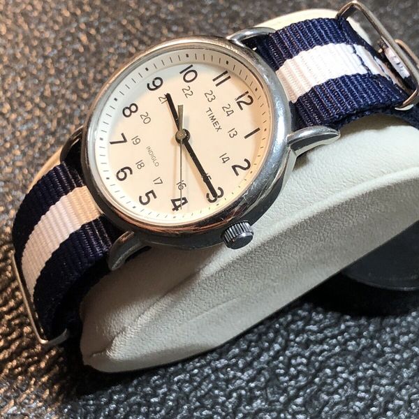 Timex Indiglo WR30M Menâ s Silver Tone Watch Military Time New Battery ...