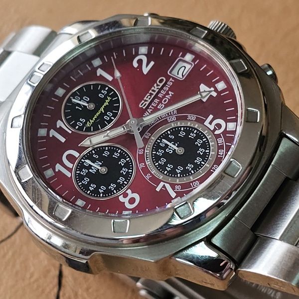 NOS Seiko V657-9010 40 mm vintage watch chronograph | WatchCharts ...