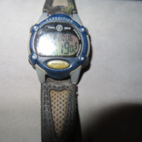 Timex Expedition Indiglo 100 M Digital Watch 867 M4 New Battery ...