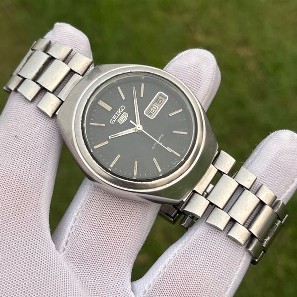 Vintage Seiko 5 Automatic Black Dial Made In Japan Menâ s Watch 7009-8600-P | WatchCharts ...