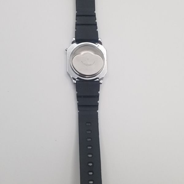 Vintage 1970s Timex H Cell 200, Red LED Digital Mans Watch *works but ...