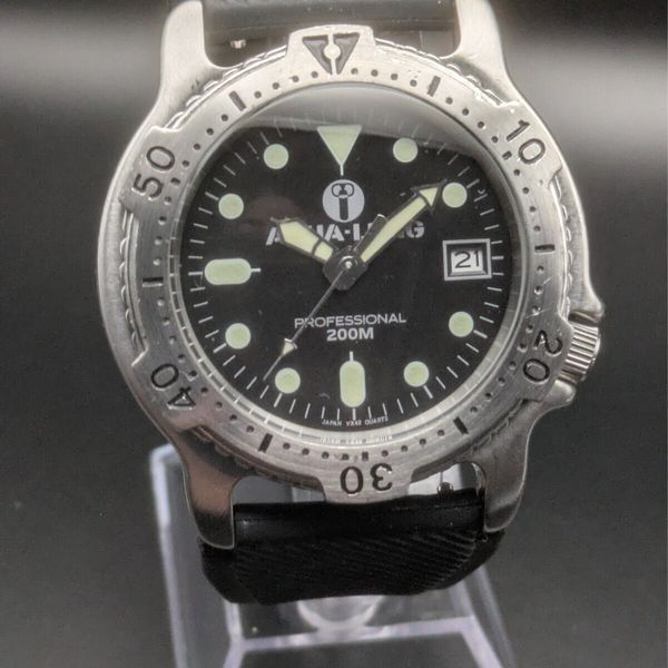Aqualung Professional 200m Diver - SEIKO Movement - EXCELLENT CONDITION ...