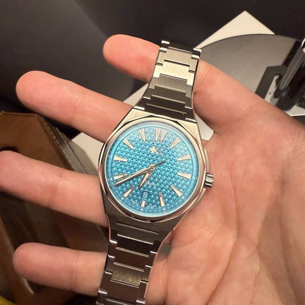 Christopher Ward C12 The Twelve – Mineral Blue – 40mm – Excellent ...