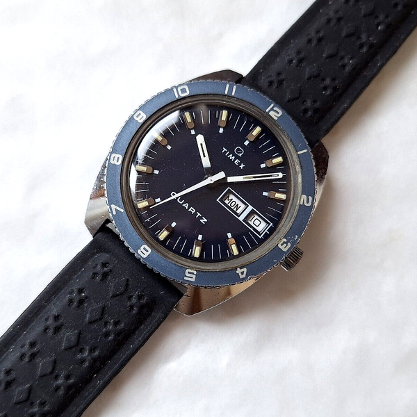 Vintage TIMEX men's watch, Quartz movement, DIVER style, beautiful ...