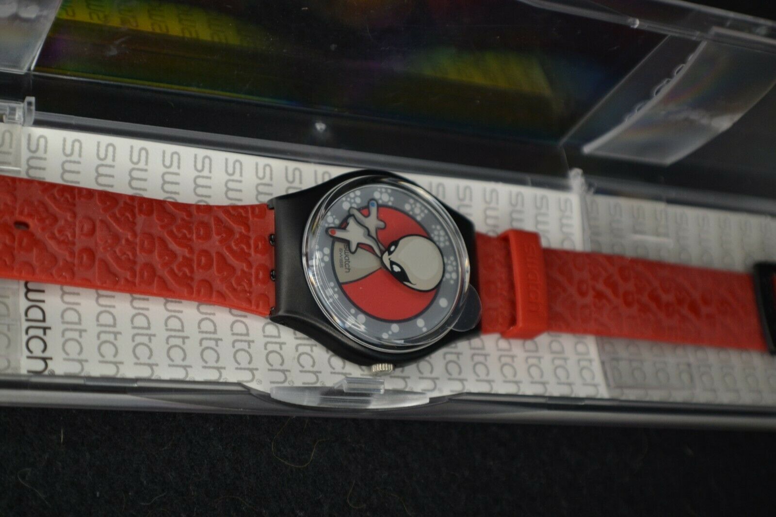 SWATCH PHONING HOME GB225 LIMITED NUMBERED EDITION ALIEN INVADING ...