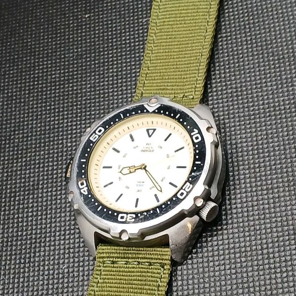 Rare Vintage Timex Mens Rotating Bezel 100m Diver Watch Quartz New ...