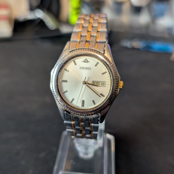 Seiko Day Date Silver/Gold Quartz wristwatch watch | WatchCharts ...