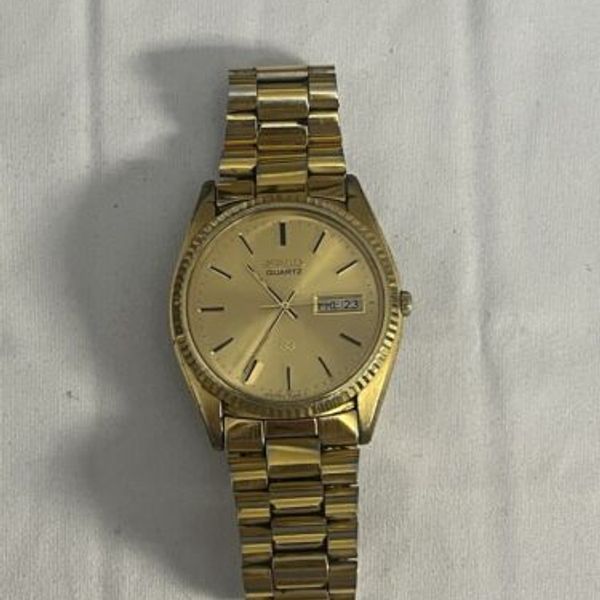 Seiko SQ Watch Men 36mm Gold Tone Day Date 5Y23-8A60 (Needs Battery) (Vintage) | WatchCharts ...