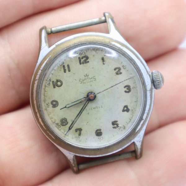 Smiths Deluxe Silver Dial Date 17 Jewels 27.CS Manual Chrome Plated ...