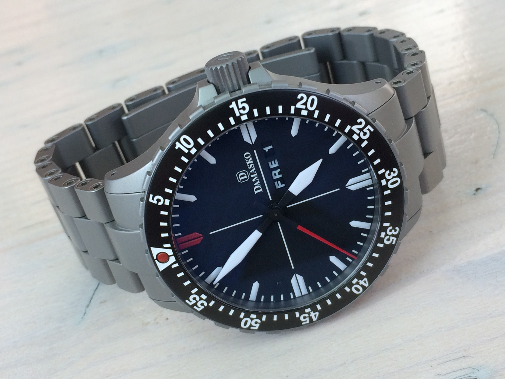 FS Damasko DA44 on in-house bracelet, full set, still on warranty ...