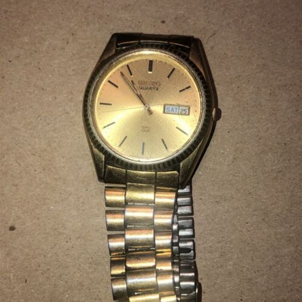Vintage Seiko SQ Day Date Quartz Watch | WatchCharts Marketplace