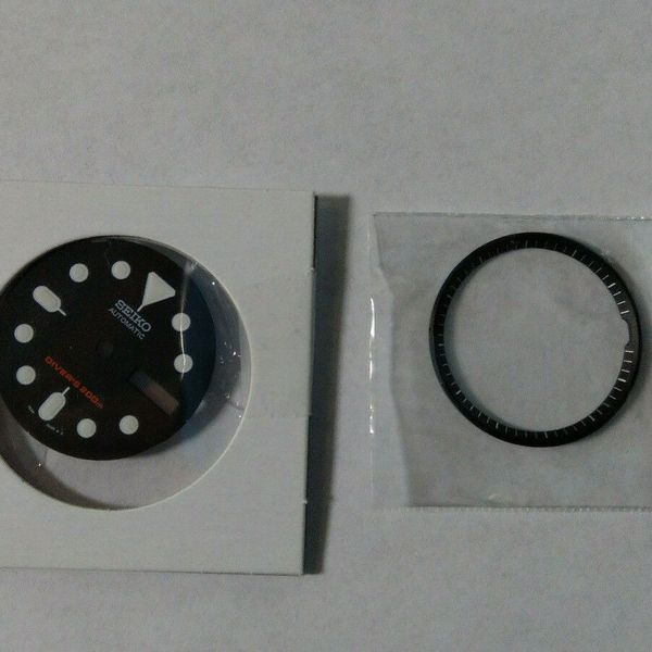 Seiko Skx013 Dial and Chapter Ring - Genuine Seiko | WatchCharts