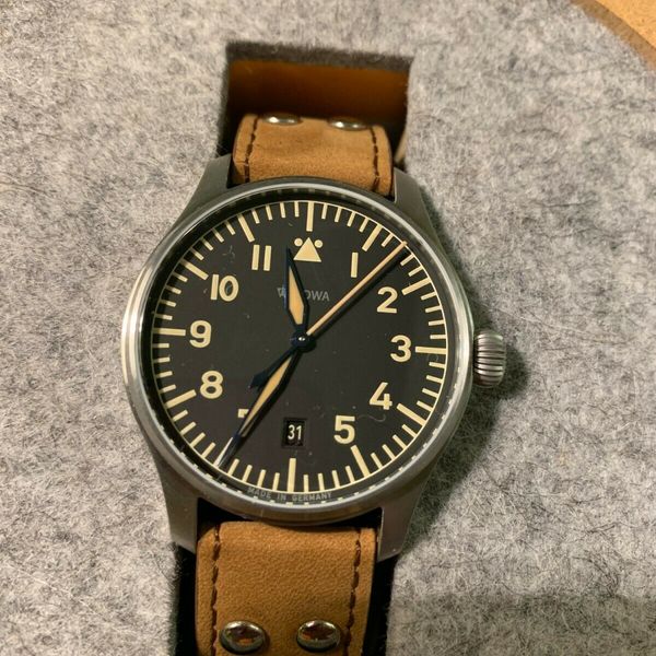 Stowa Flieger 90th Anniversary Watch - Limited Edition, 40mm, Date ...