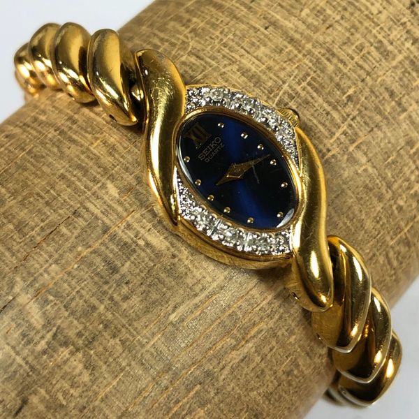 Vintage Seiko Watch Women Gold Tone Blue Dial Diamond Bezel Oval 1F20 ...