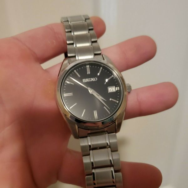 Seiko Men's Essentials Quartz Stainless Steel Strap, Silver, Casual ...