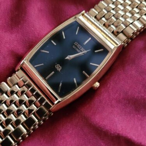 ⚡️NEW OLD STOCK - RARE Quartz Men's Slim Gold Watch | WatchCharts ...