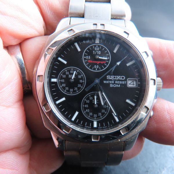 V657 Japan Seiko Chronograph Quartz Men Watch | WatchCharts Marketplace