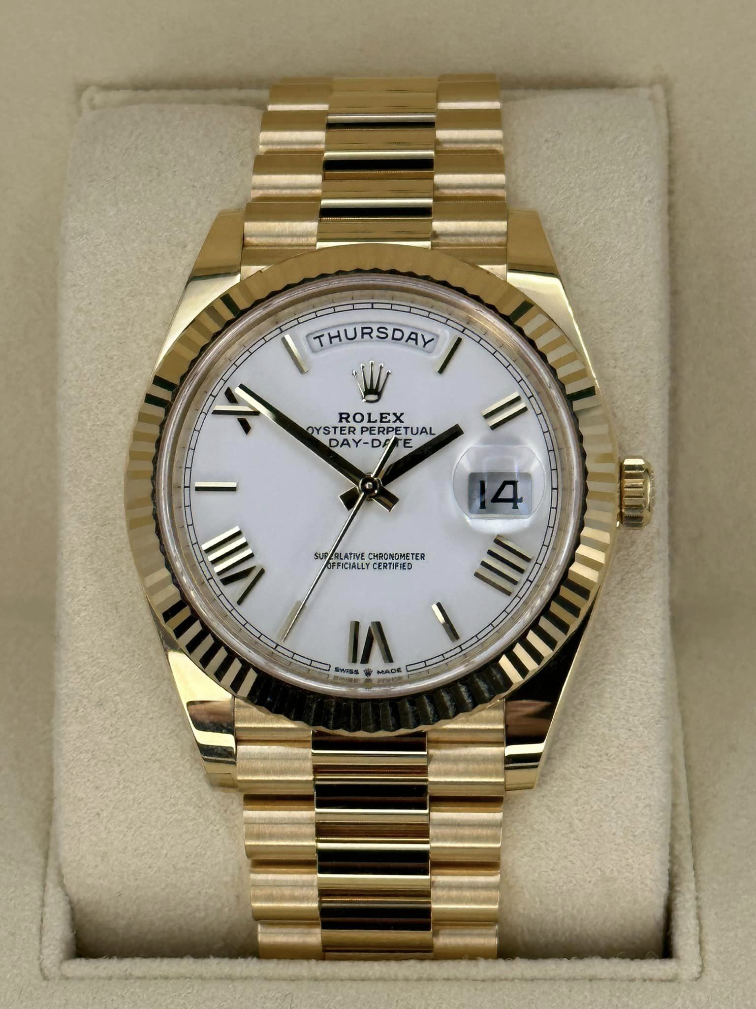 FSOT:NEW 2021 Rolex Day-Date 40mm 228238 Presidential White Roman ...