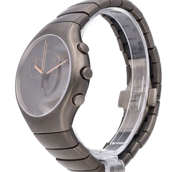 Rado True Chronograph 43mm Ceramic Quartz Gray Dial Men's Watch ...